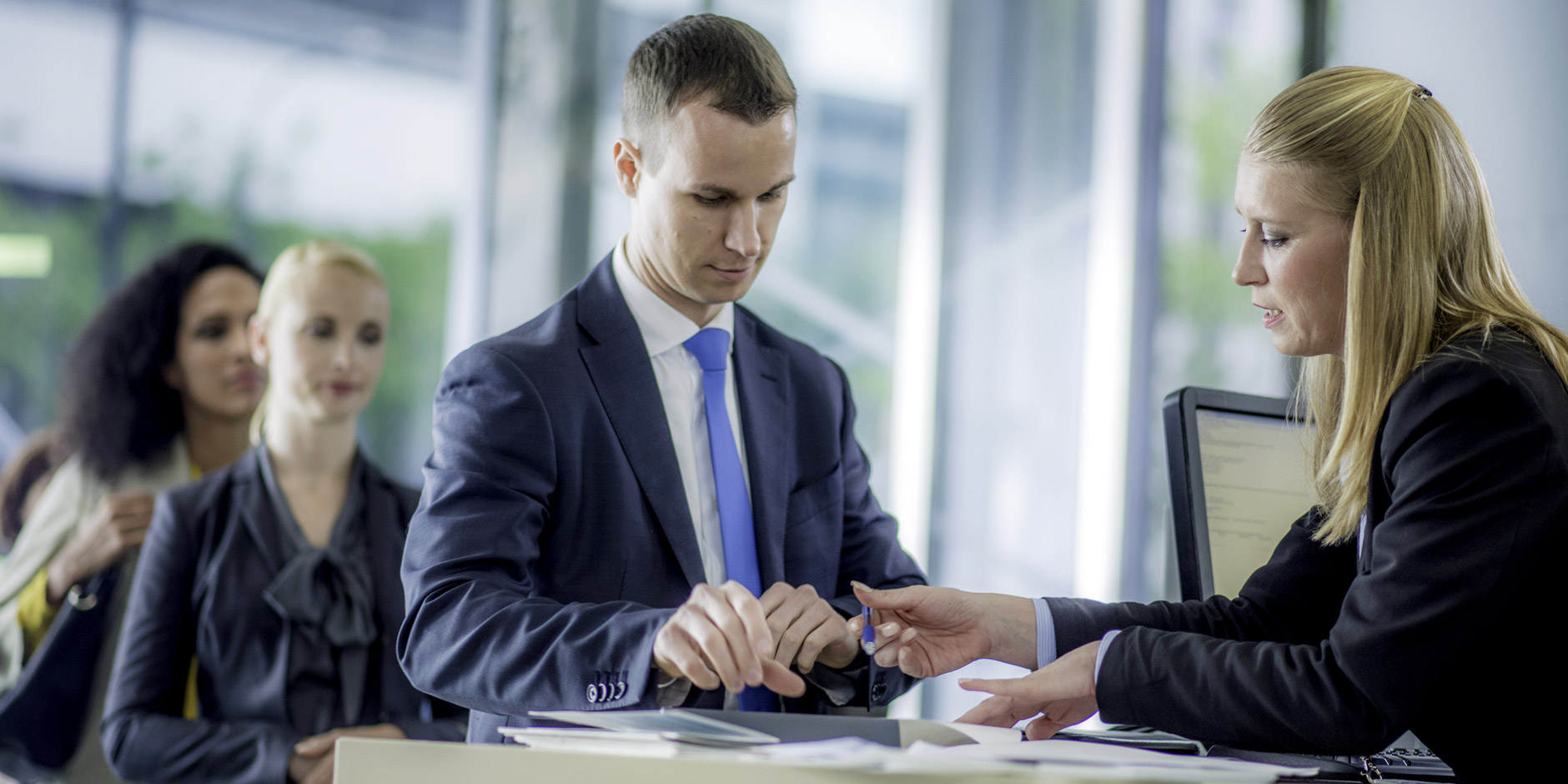 Bank Marketing: 6 Tips to Reach Consumers Who Will Switch Institutions ...